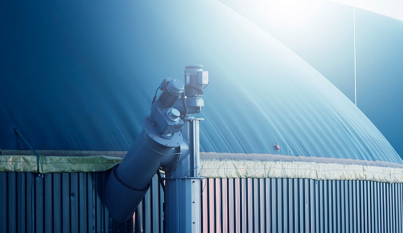 Pressure control in biogas plants